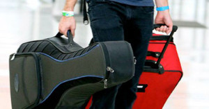 Viajar con instrumentos musicales en avión. – Luthier Daniel Gil de ...